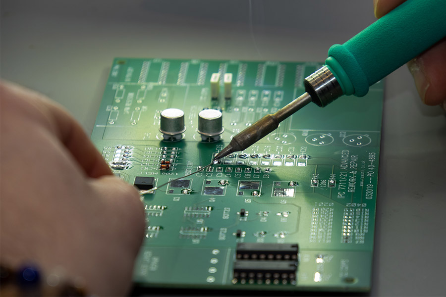 Surface Mount Technology best practice guide by A.R.T. helps optimise ...
