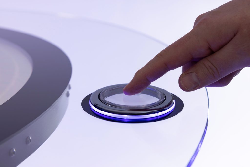 Zytronic’s fully-round interactive display module offers design ...